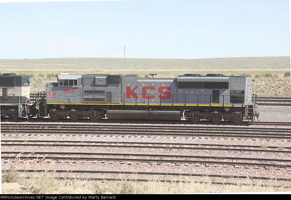 KCS 4015 DPU South of Bill